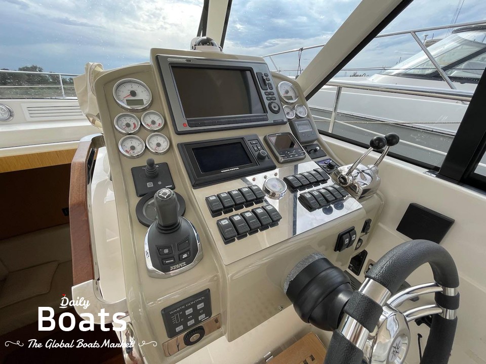 2010 Austin Parker 42 Sport for sale. View price, photos and Buy 2010 ...