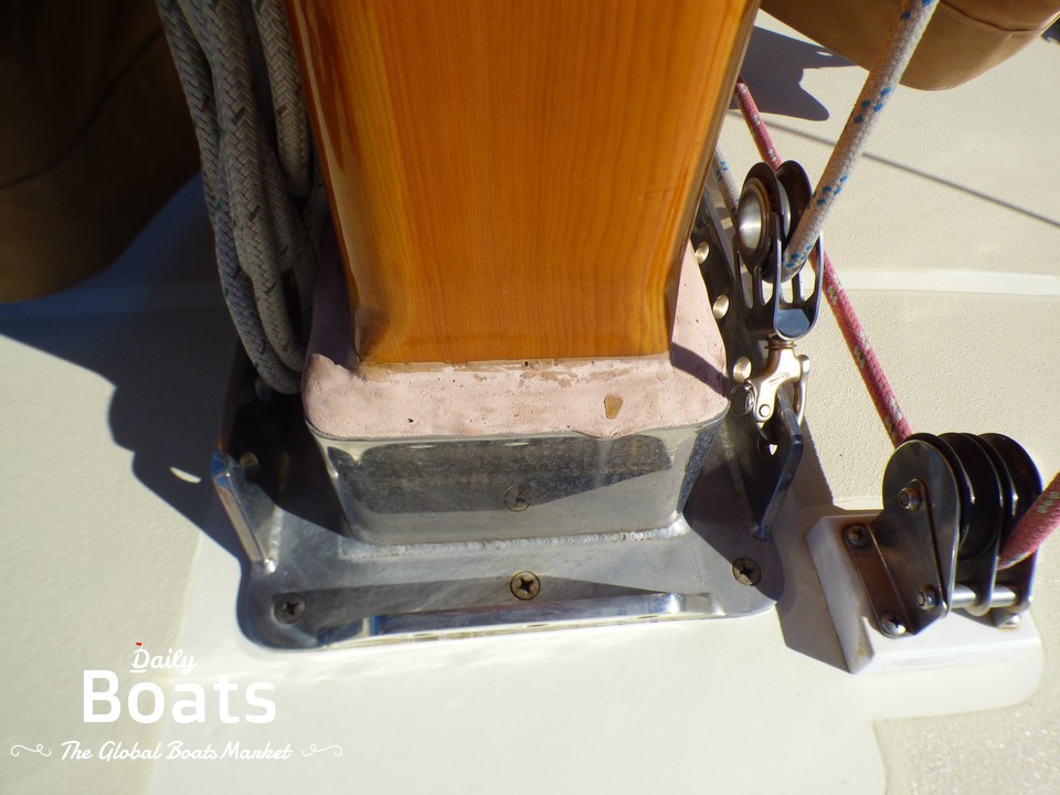 1985 Vector 39 Cutter for sale. View price, photos and Buy 1985 Vector ...