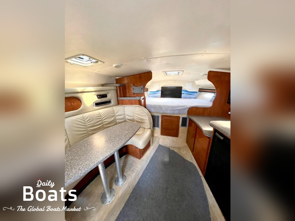 2004 Rinker Fiesta Vee 312 for sale. View price, photos and Buy 2004 ...