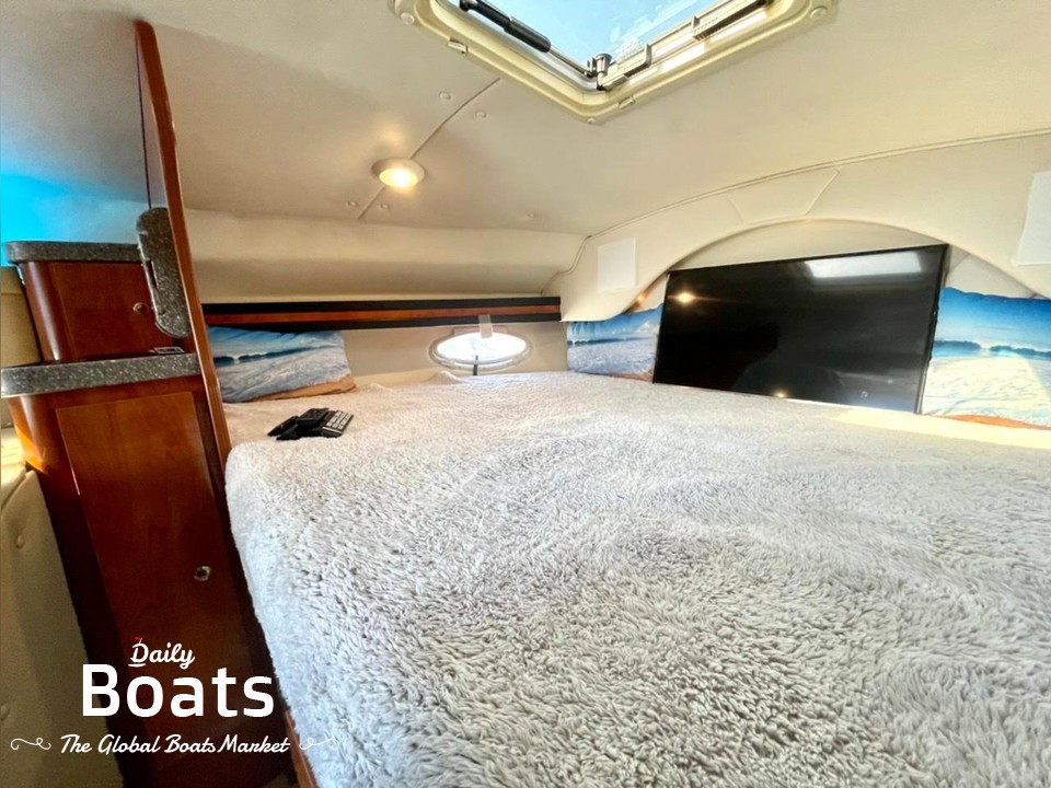 2004 Rinker Fiesta Vee 312 for sale. View price, photos and Buy 2004 ...