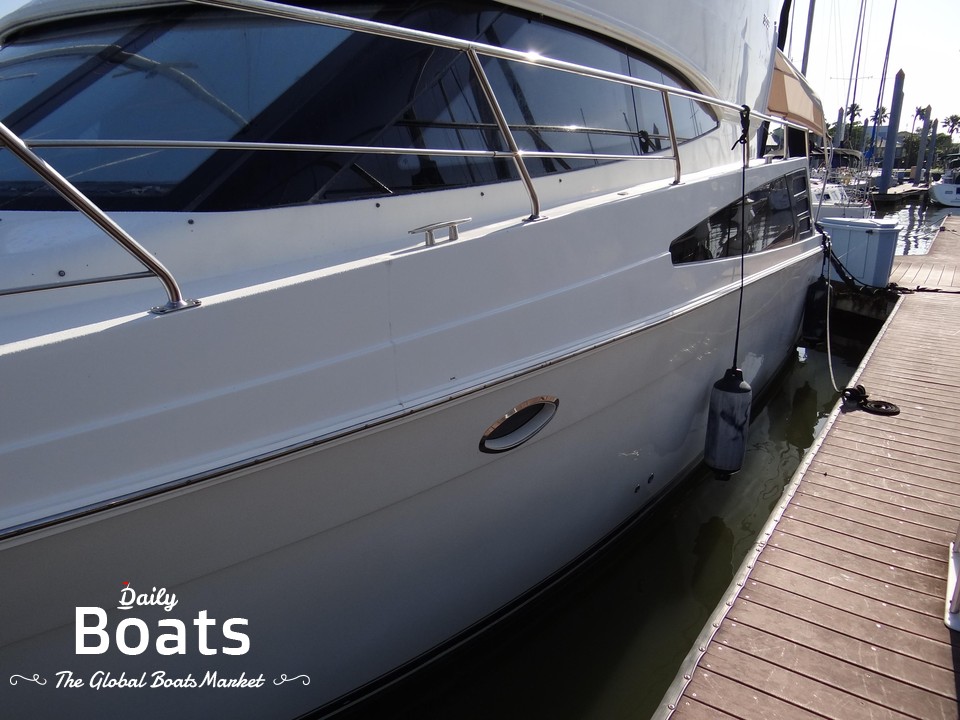 2006 Carver 33 Super Sport for sale. View price, photos and Buy 2006 ...