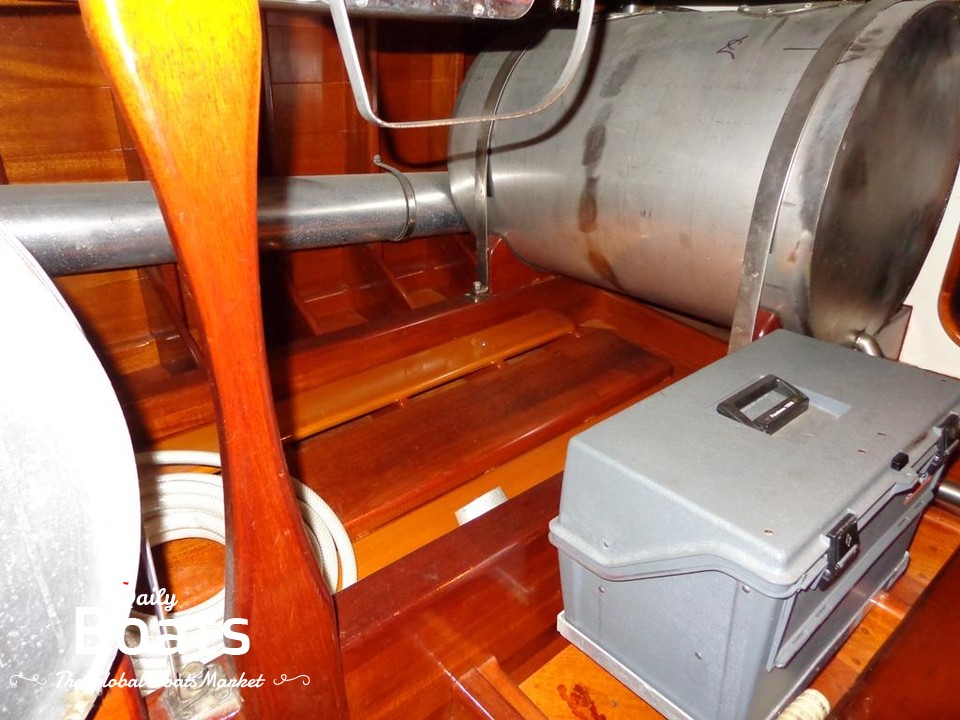 1990 Custom Vic Carpenter 56 for sale. View price, photos and Buy 1990 ...