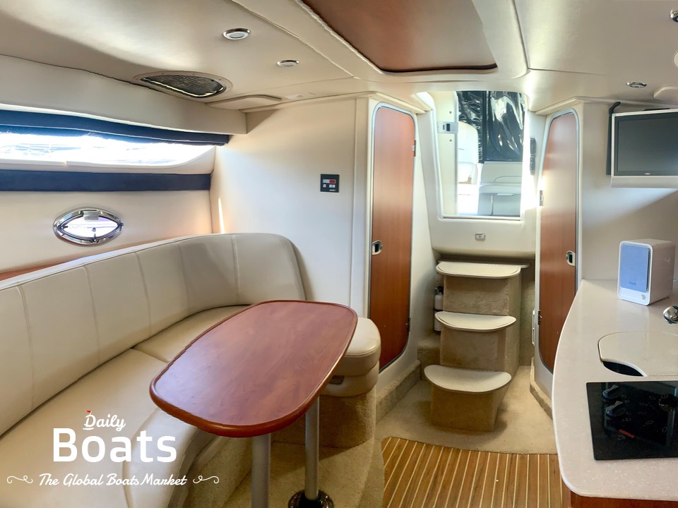 2008 Bayliner 320 Avanti Cruiser for sale. View price, photos and Buy ...