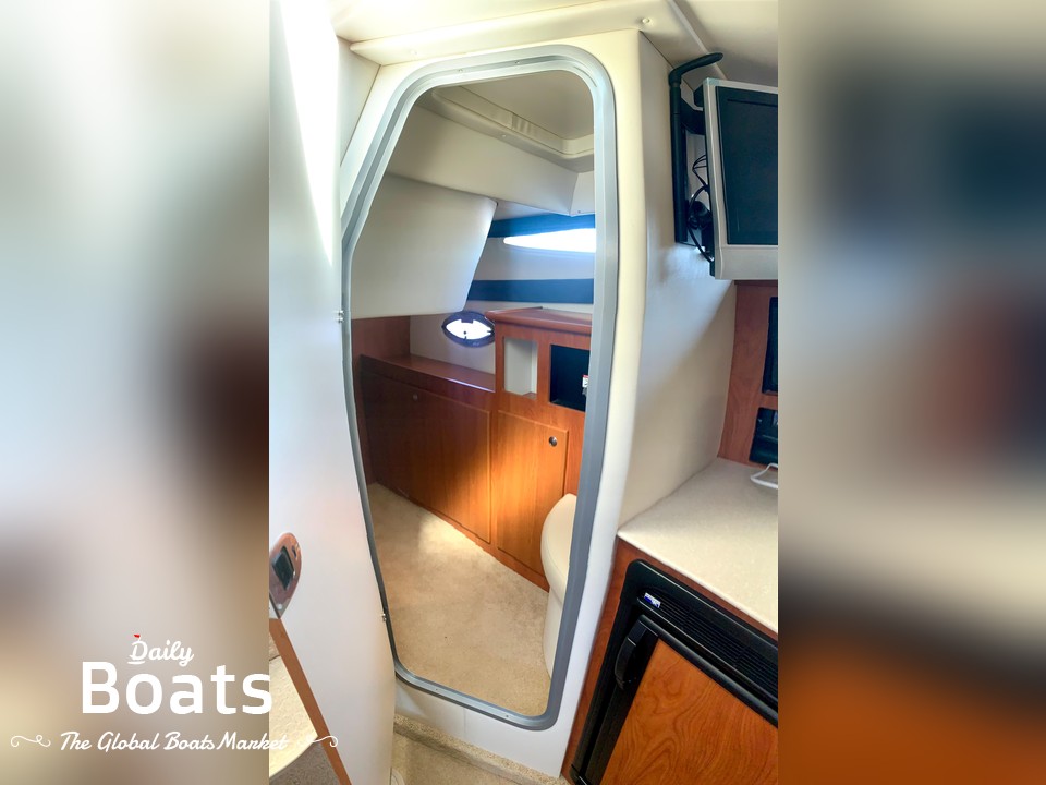 2008 Bayliner 320 Avanti Cruiser for sale. View price, photos and Buy ...