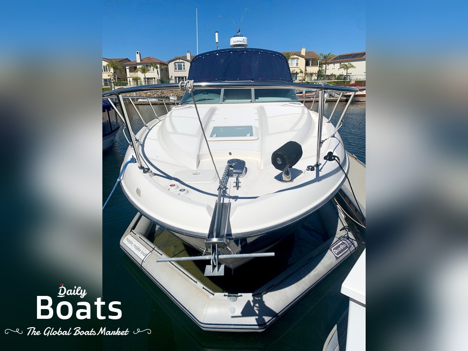 2008 Bayliner 320 Avanti Cruiser for sale. View price, photos and Buy ...