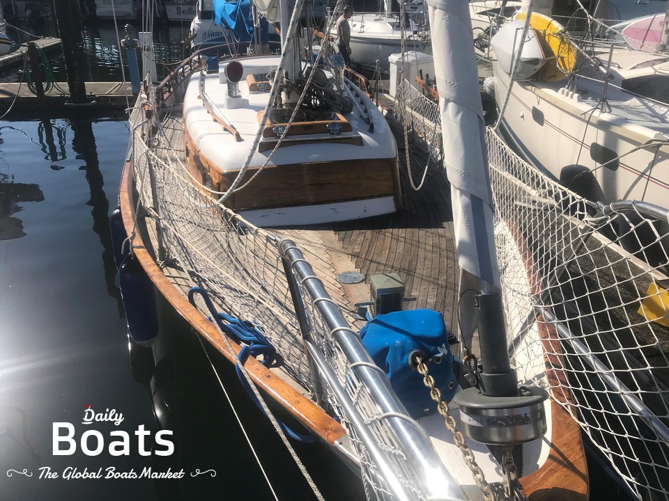 1976 Cheoy Lee Clipper 33 for sale. View price, photos and Buy 1976 ...