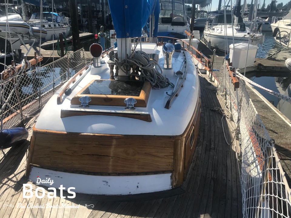 1976 Cheoy Lee Clipper 33 for sale. View price, photos and Buy 1976 ...