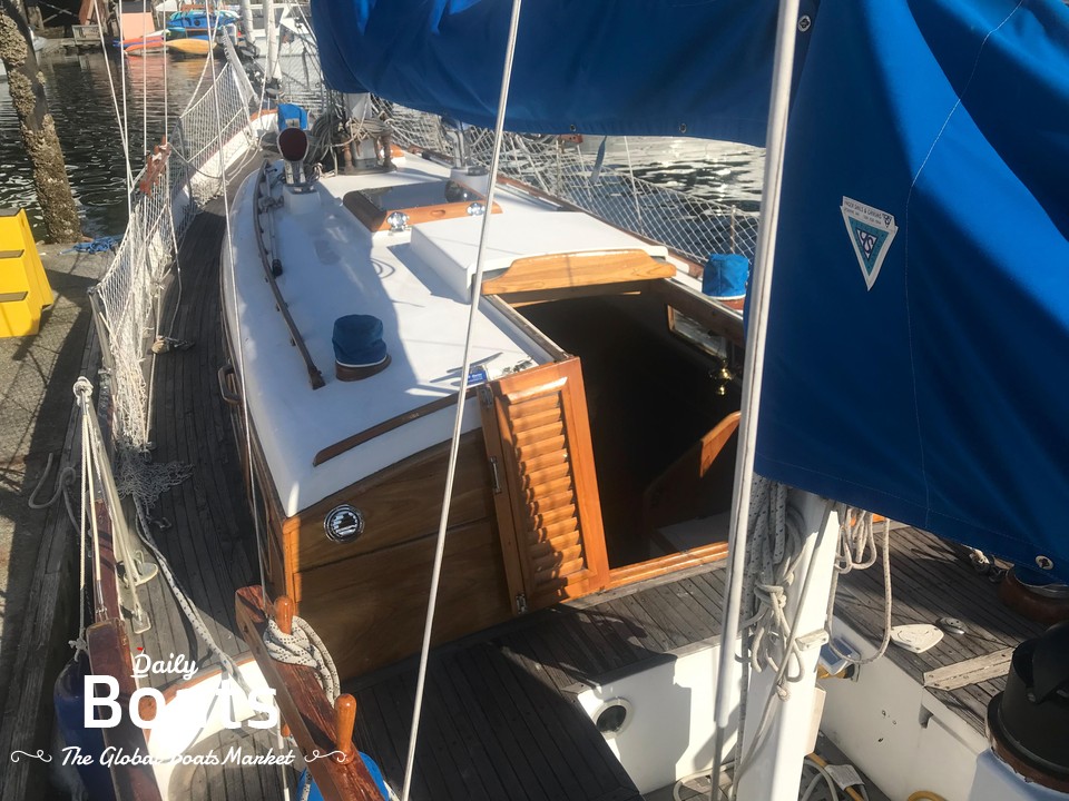 1976 Cheoy Lee Clipper 33 for sale. View price, photos and Buy 1976 ...