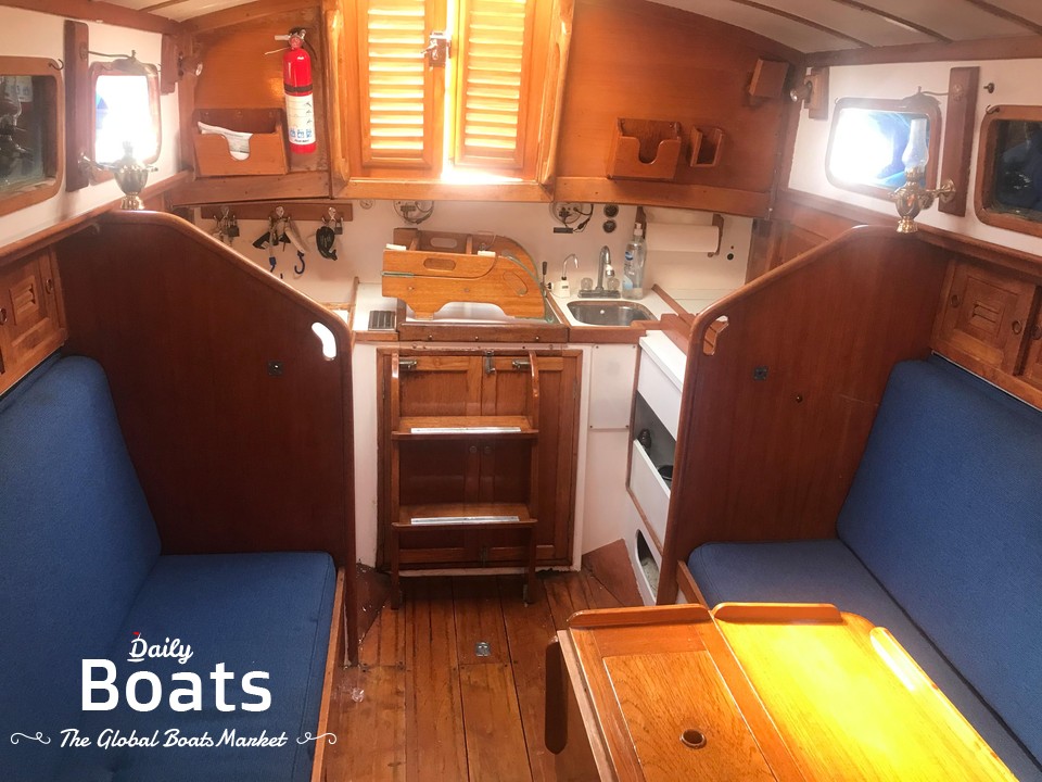 1976 Cheoy Lee Clipper 33 for sale. View price, photos and Buy 1976 ...