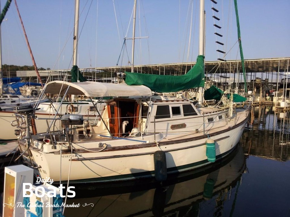 1981 Mariner 38 for sale. View price, photos and Buy 1981 Mariner 38 ...