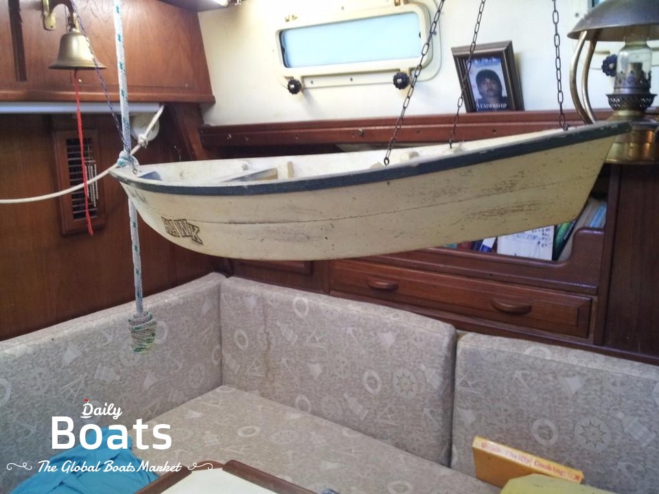 1981 Mariner 38 for sale. View price, photos and Buy 1981 Mariner 38 ...