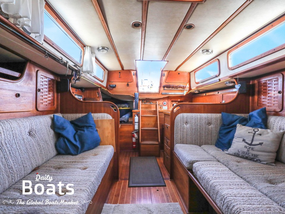 1982 Sabre 38 Mark 1 for sale. View price, photos and Buy 1982 Sabre 38 ...