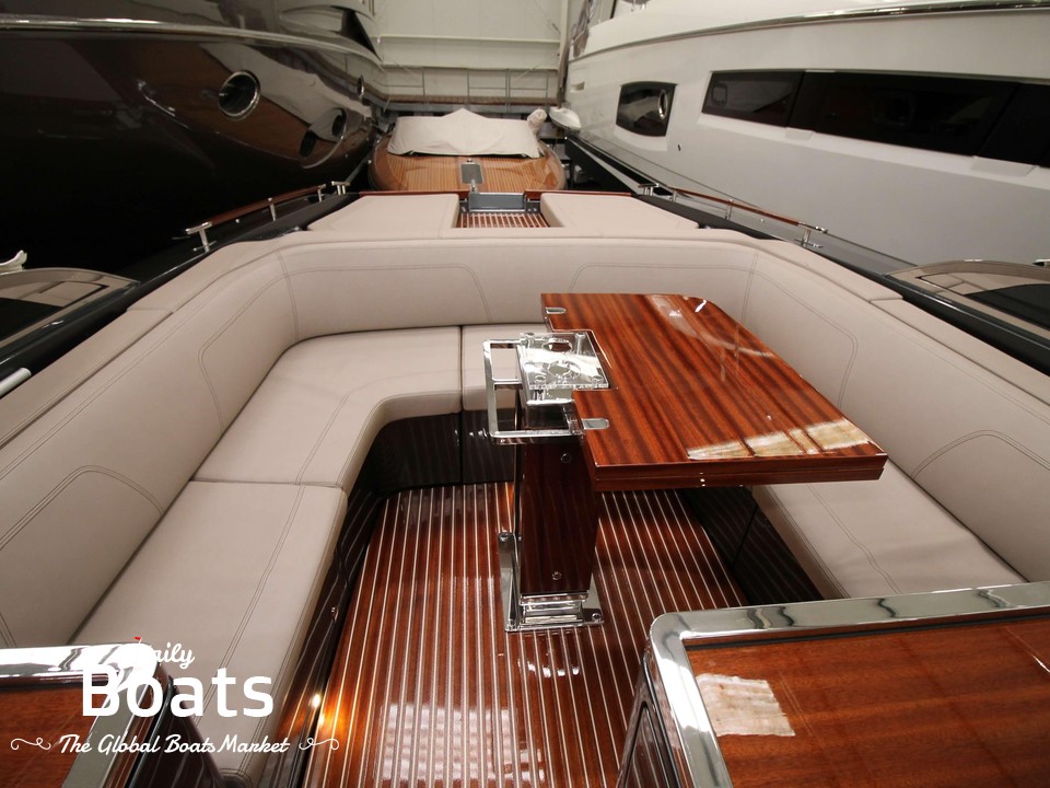 2017 Riva Rivamare 38 for sale. View price, photos and Buy 2017 Riva ...