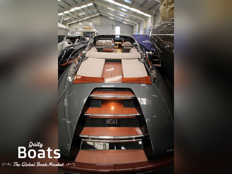 2017 Riva Rivamare 38 for sale. View price, photos and Buy 2017 Riva ...