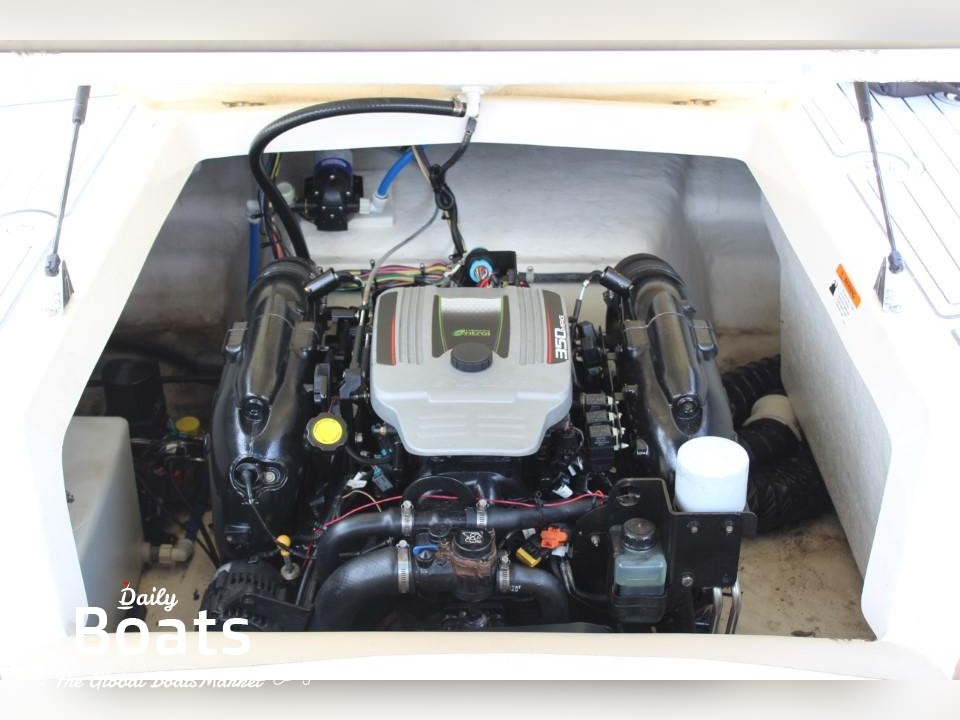 2012 Larson Lxi 238 for sale. View price, photos and Buy 2012 Larson ...