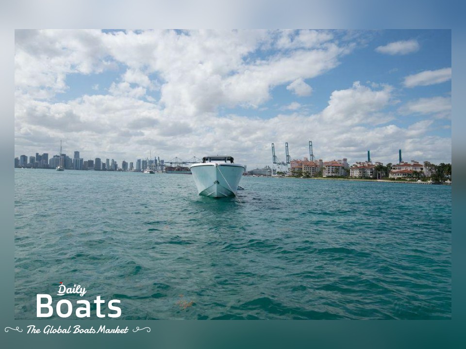 2021 Custom Csr Powerboats V53 for sale. View price, photos and Buy ...