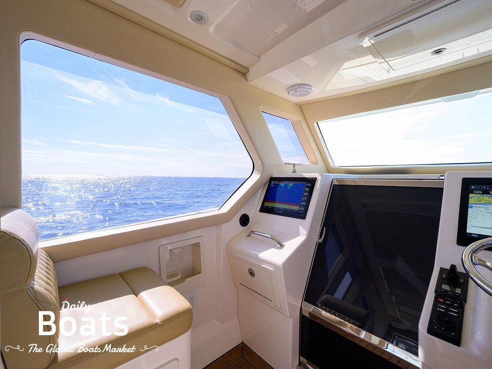 2020 Gulf Stream Yachts Custom Center Console for sale. View price ...