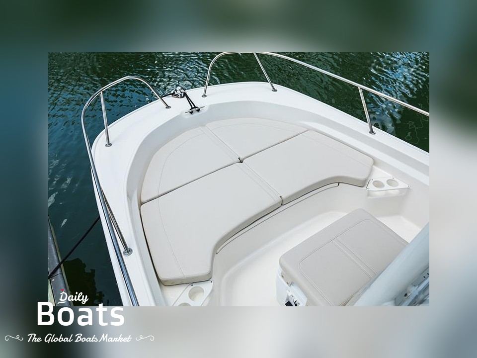 2022 Boston Whaler 190 Montauk for sale. View price, photos and Buy ...