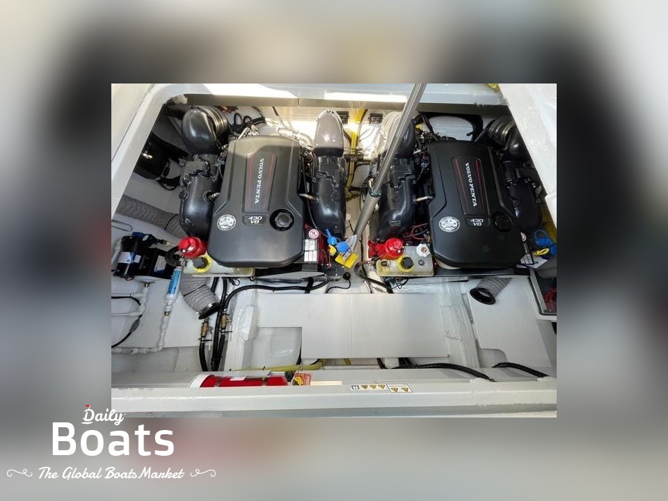 2022 Fairline F//Line 33 for sale. View price, photos and Buy 2022 ...