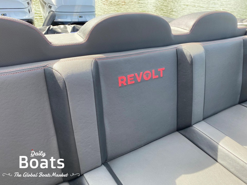 2018 RIB 9 Meter Revolt Sport 950 for sale. View price, photos and Buy ...
