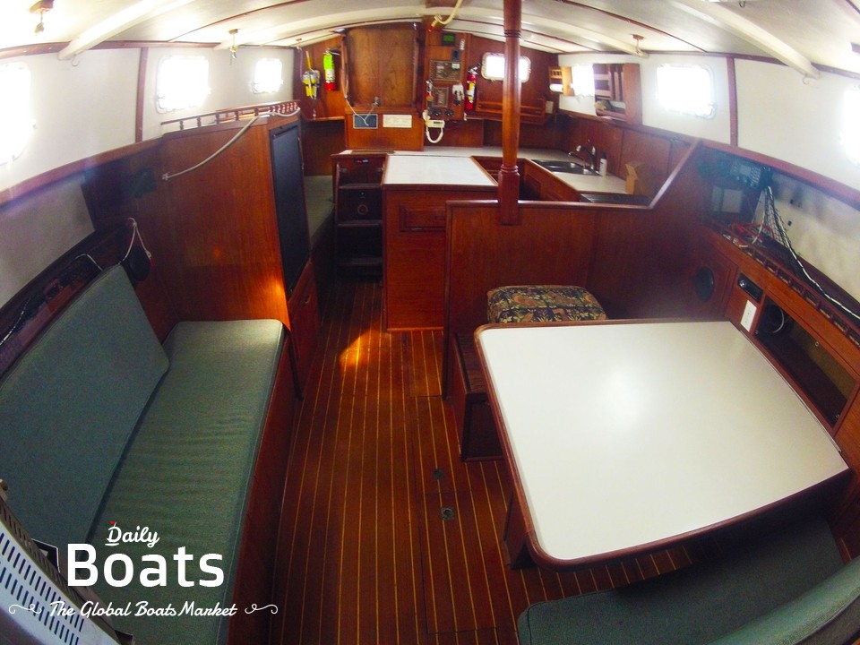 1980 Yorktown 39 Masthead Sloop for sale. View price, photos and Buy ...