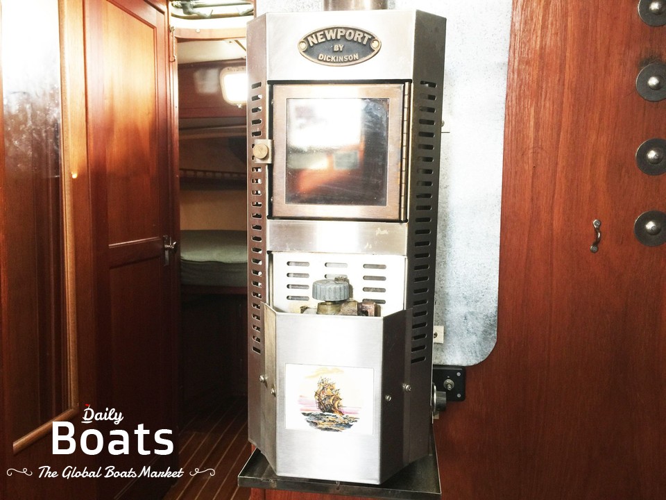 1980 Yorktown 39 Masthead Sloop for sale. View price, photos and Buy ...