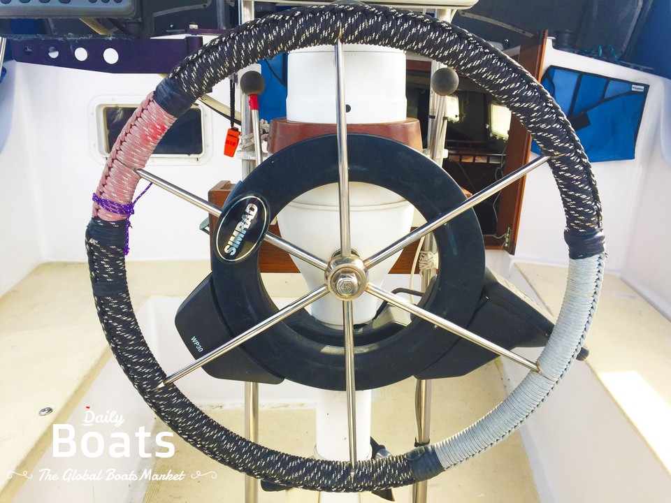 1980 Yorktown 39 Masthead Sloop for sale. View price, photos and Buy ...