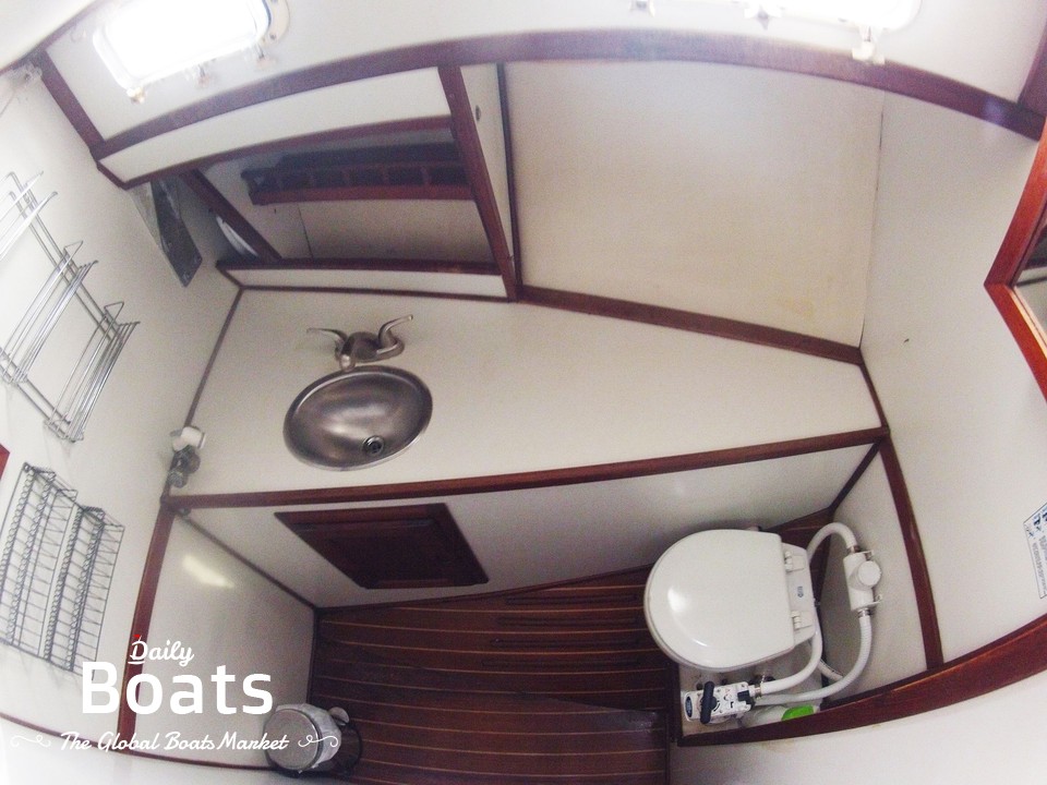 1980 Yorktown 39 Masthead Sloop for sale. View price, photos and Buy ...