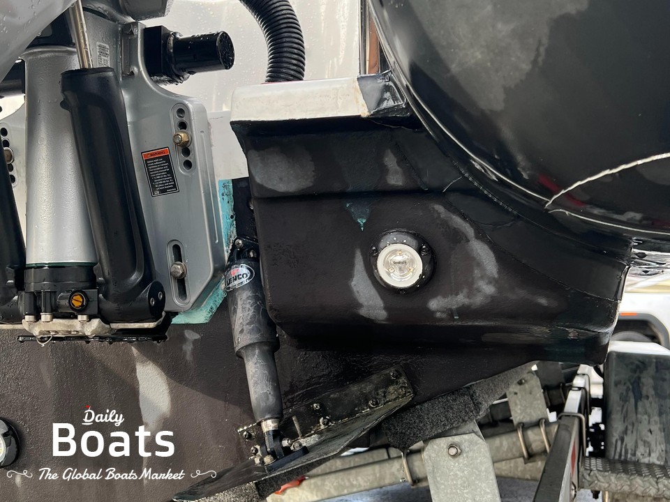 2007 Protector 28 Targa for sale. View price, photos and Buy 2007 ...