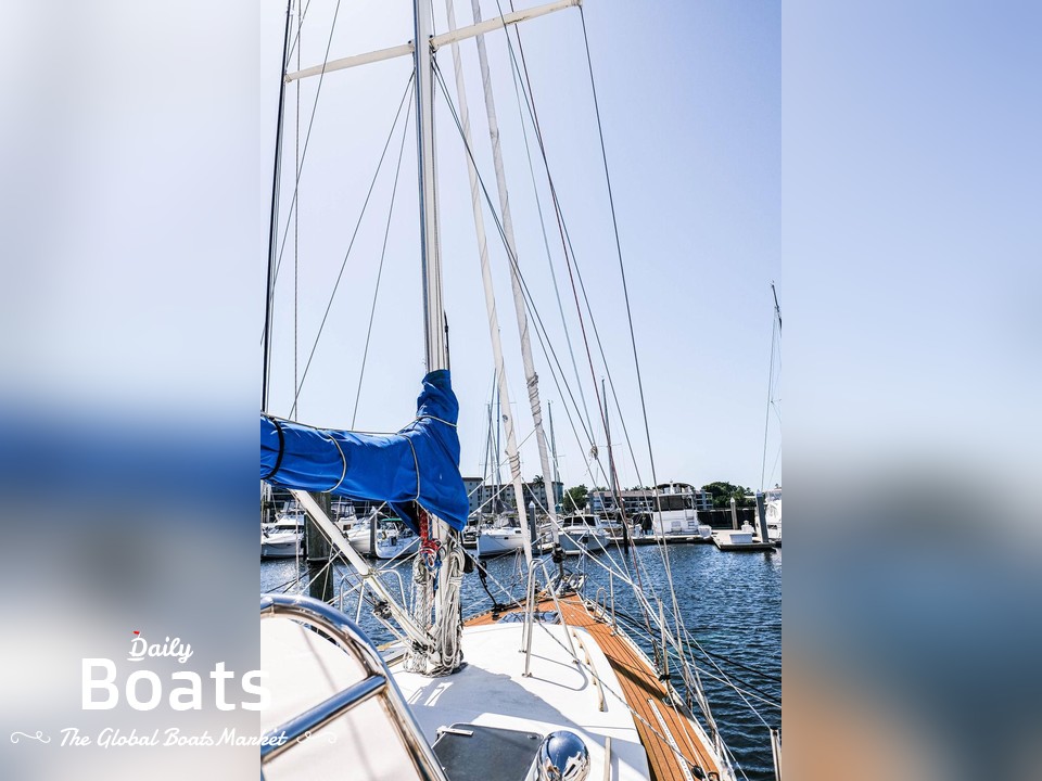 1986 Bruce Roberts 44 for sale. View price, photos and Buy 1986 Bruce ...