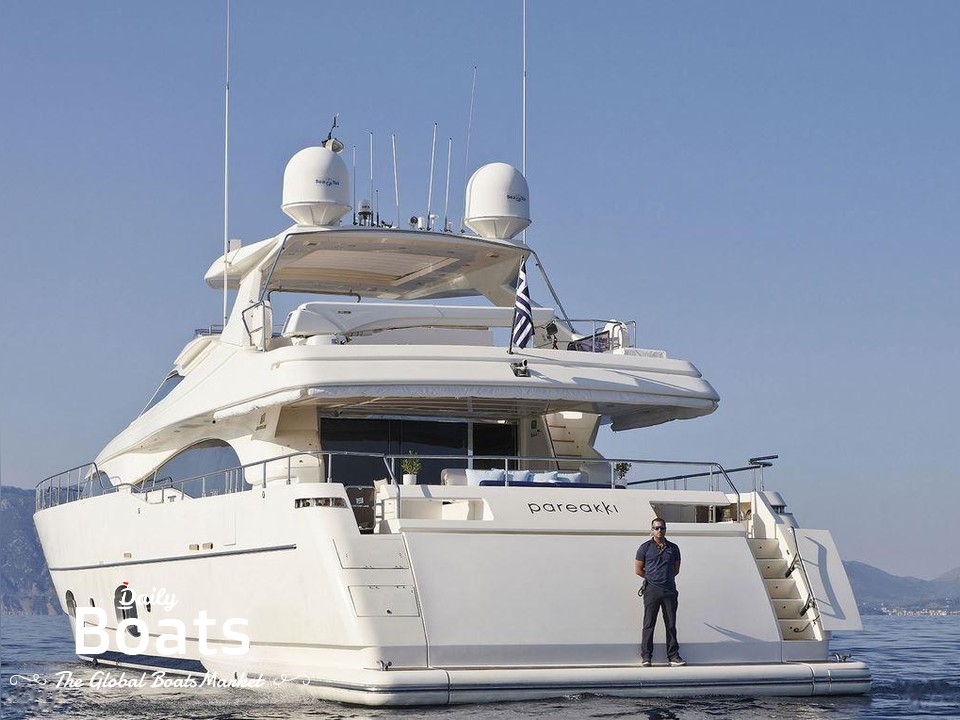 2006 Ferretti Yachts Custom Line 97 for sale. View price, photos and ...