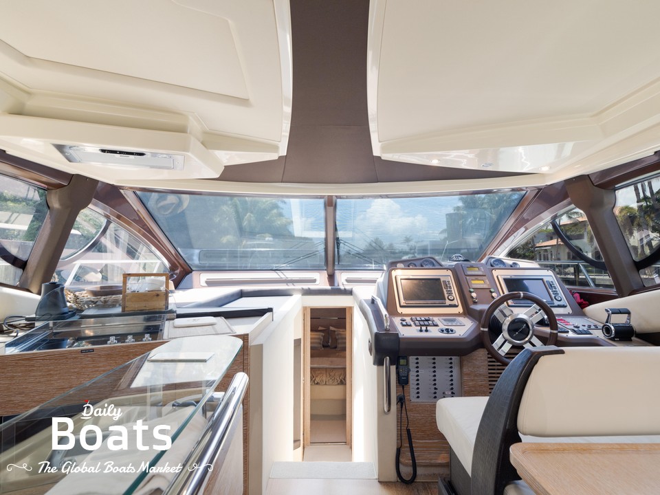 2012 Azimut 53 Flybridge for sale. View price, photos and Buy 2012 ...