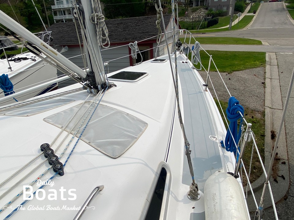 Hunter 41 for sale. View price, photos and Buy Hunter 41 #331294