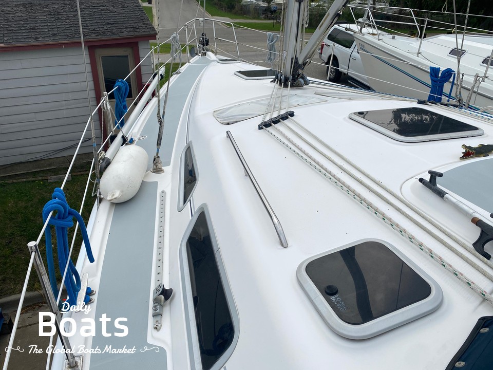 Hunter 41 for sale. View price, photos and Buy Hunter 41 #331294