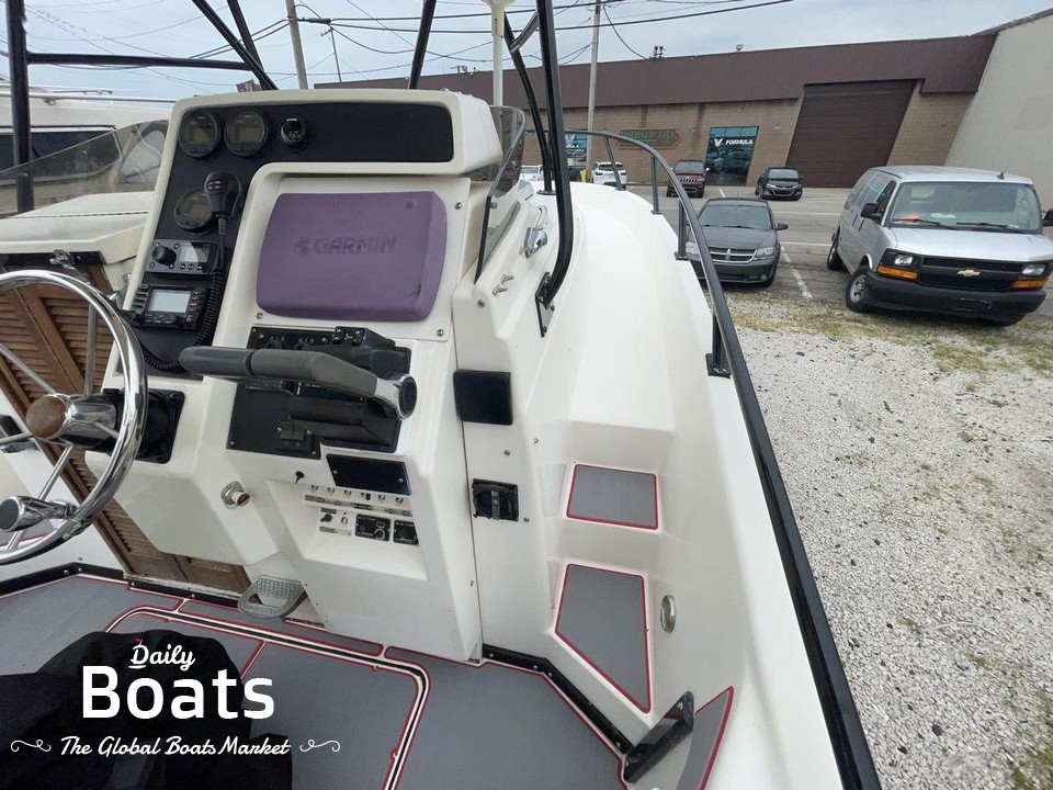 1988 Intrepid 26 for sale. View price, photos and Buy 1988 Intrepid 26 ...