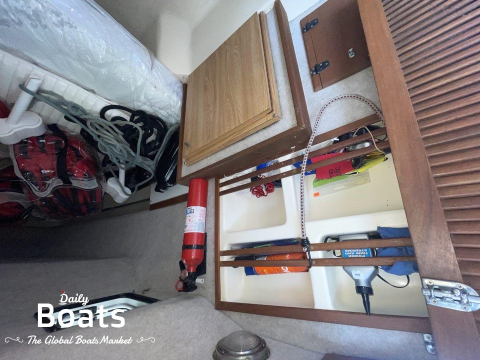 1988 Intrepid 26 for sale. View price, photos and Buy 1988 Intrepid 26 ...