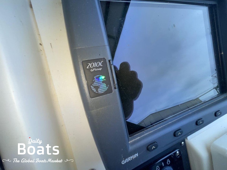 1988 Intrepid 26 for sale. View price, photos and Buy 1988 Intrepid 26 ...