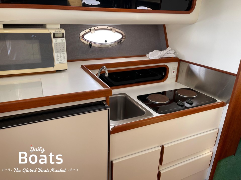 1989 Tiara Yachts 31 Open for sale. View price, photos and Buy 1989 ...