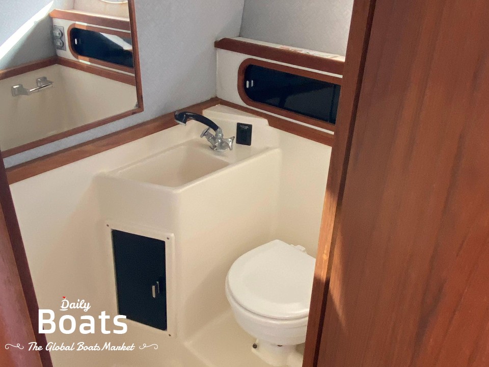 1989 Tiara Yachts 31 Open for sale. View price, photos and Buy 1989 ...