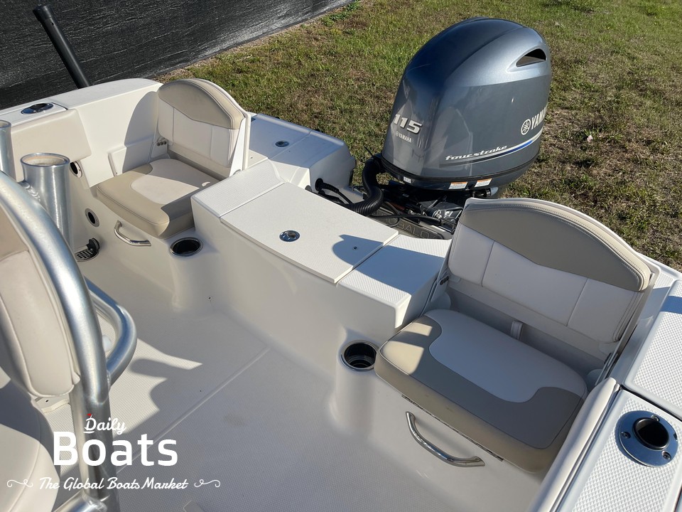 2017 Robalo R180 Center Console for sale. View price, photos and Buy ...