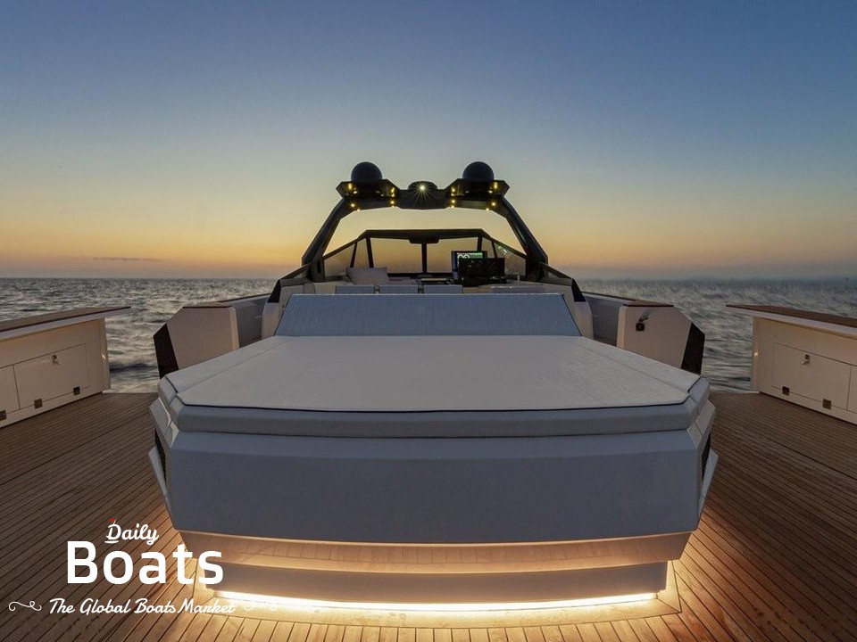 2020 Evo Yachts R6 for sale. View price, photos and Buy 2020 Evo Yachts ...