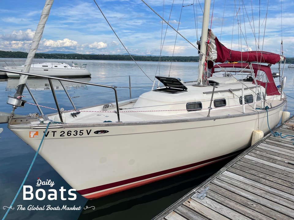 1981 Pearson 323 for sale. View price, photos and Buy 1981 Pearson 323 ...