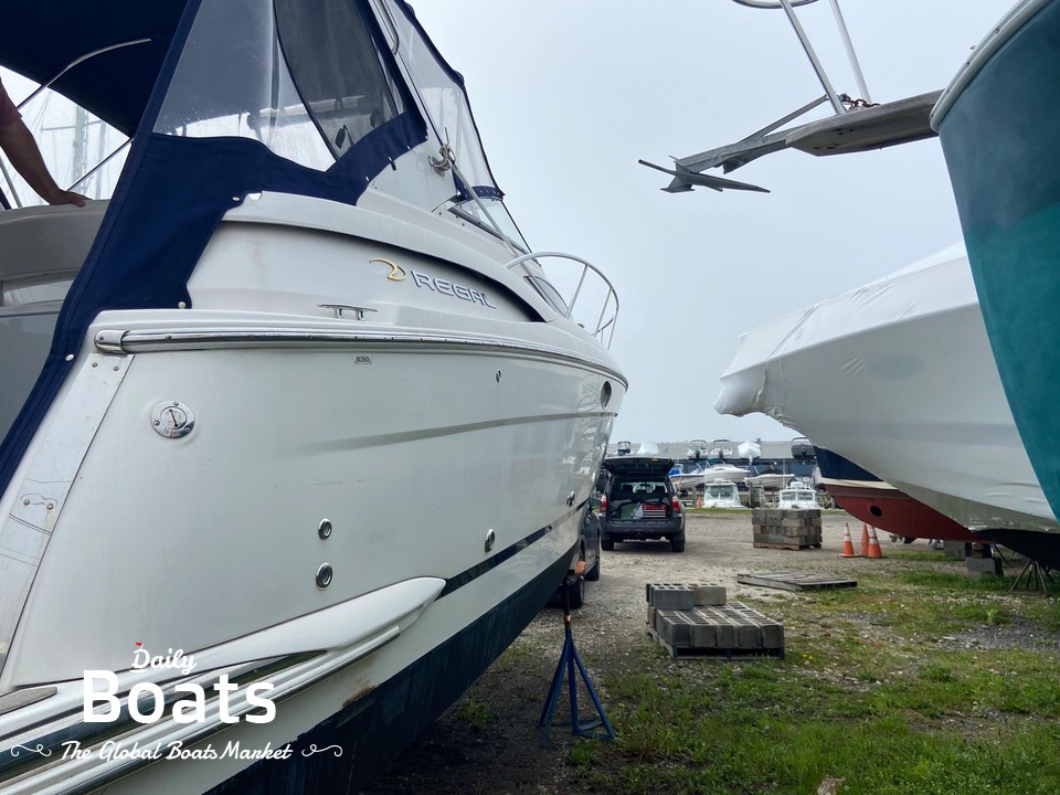 2005 Regal 3060 Window Express for sale. View price, photos and Buy ...