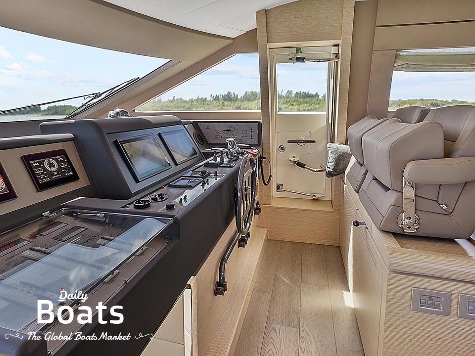 2015 Ferretti Yachts 690 for sale. View price, photos and Buy 2015 ...