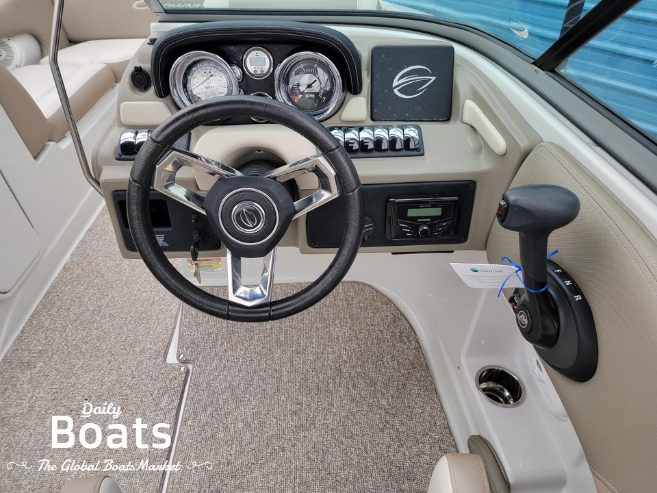 2020 Crownline E215 Xs for sale. View price, photos and Buy 2020 ...