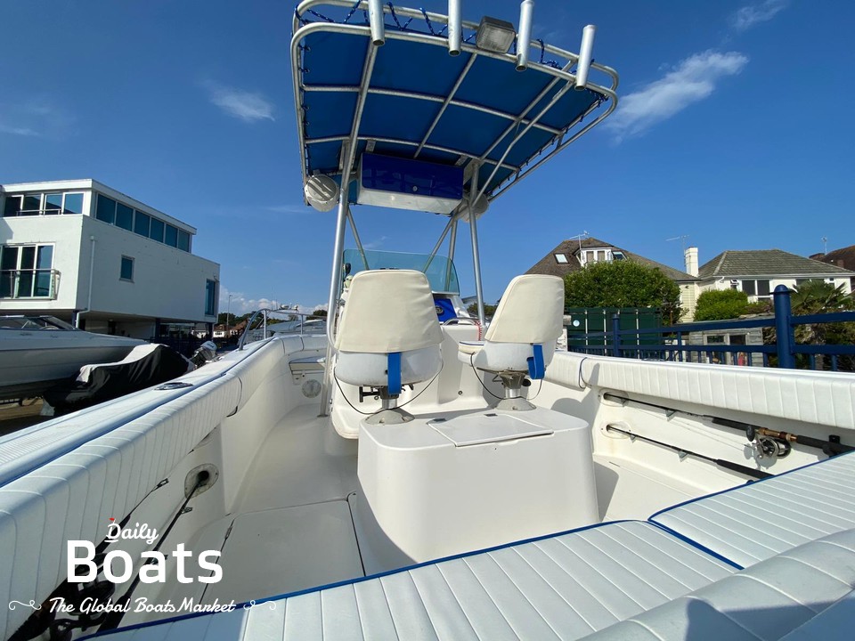 1998 Bayliner 2503 Trophy Center Console for sale. View price, photos ...