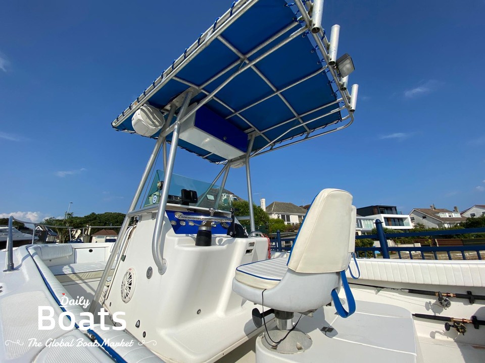 1998 Bayliner 2503 Trophy Center Console for sale. View price, photos ...