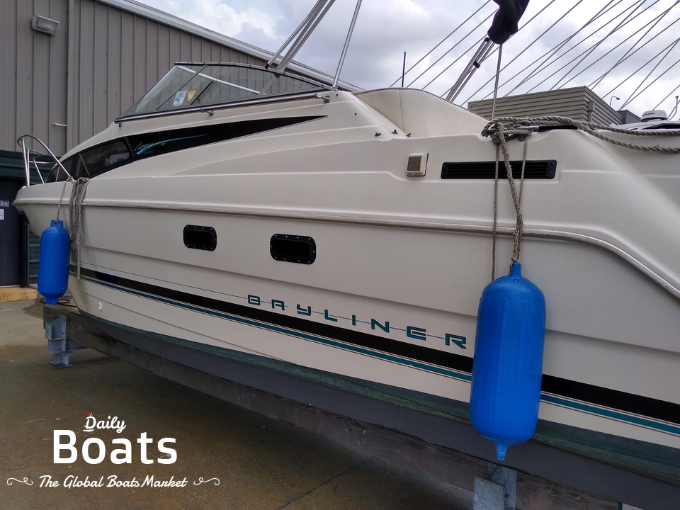 1995 Bayliner 26' Ciera for sale. View price, photos and Buy 1995 ...