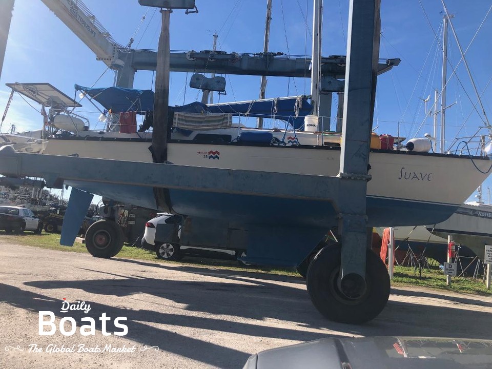 1985 Mirage Yachts 35 Sloop for sale. View price, photos and Buy 1985 ...