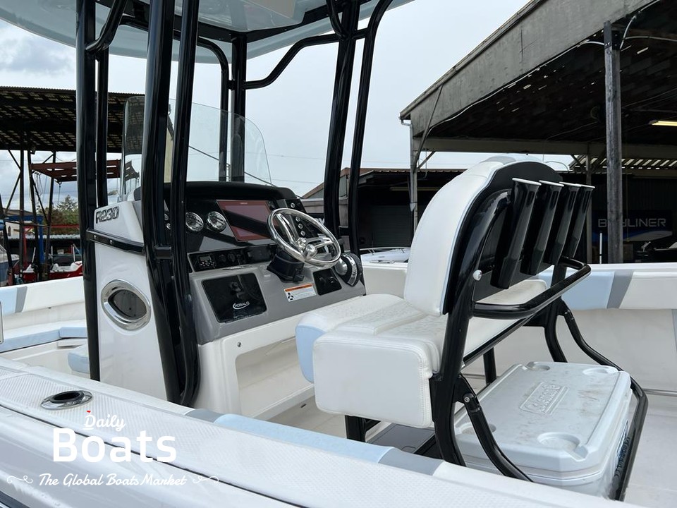 2022 Robalo R230 Center Console for sale. View price, photos and Buy ...
